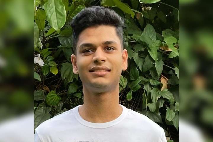 Purackal Joseph Memorial Award 2021-22 Outstanding Student (GPS ...