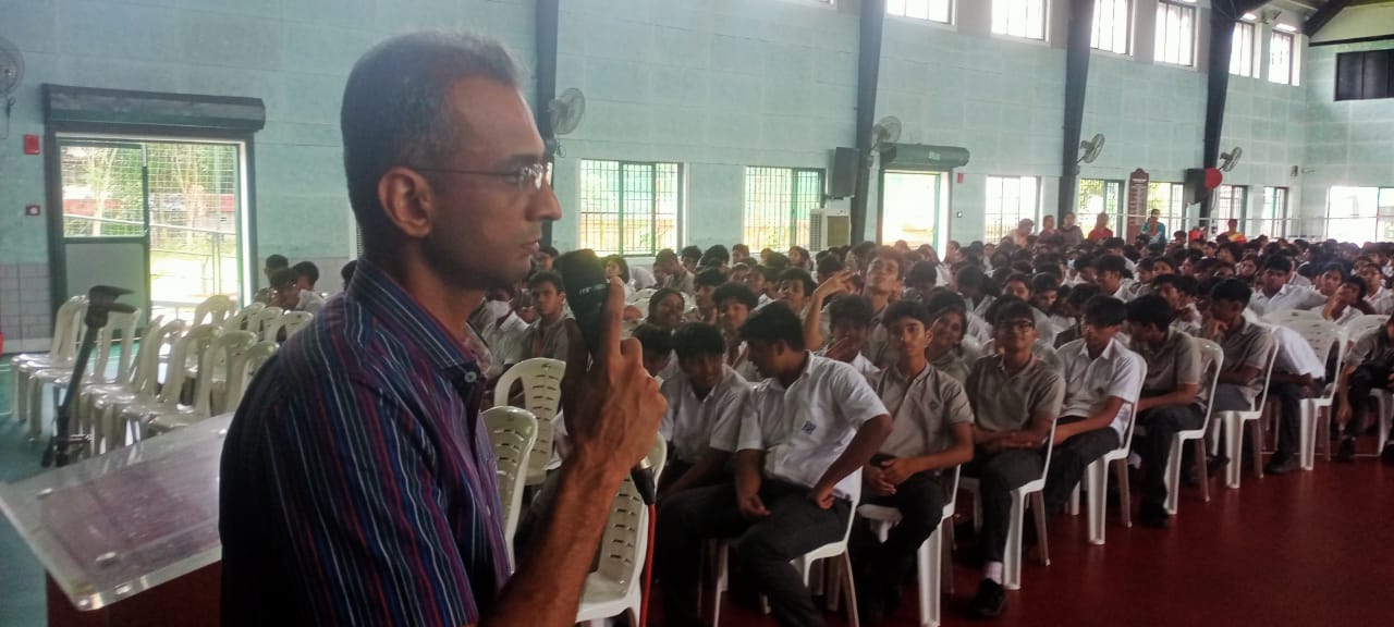 Shaan Rahman joins Global Public School students on Bagless Day - Best ...